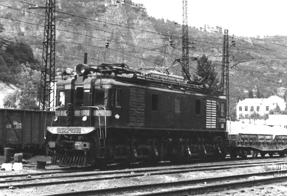 22 1395 RailGallery 22 1395 RailGallery